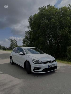 Balts Volkswagen Golf 2014 Šauļi, ar dzinēja tilpumu 1.60 L un nobraukumu 240 tūkst. km par 6200 €, foto 3 vietnē AUTOMOTO.COM.LV