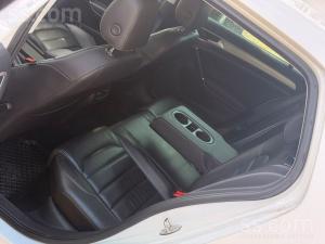 White Volkswagen Golf 2014 in Riga, with an engine capacity of 1.60 L and mileage of 121 thousand km for 9900 €, photo 14 on AUTOMOTO.COM.LV