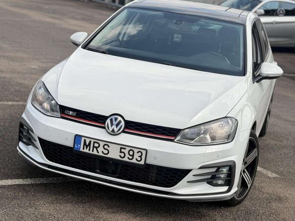 White Volkswagen Golf 2014 in Vilnius, with an engine capacity of 1.60 L and mileage of 203 thousand km for 6000 €, photo 7 on AUTOMOTO.COM.LV