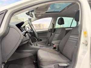 Balts Volkswagen Golf 2014 Viļņa, ar dzinēja tilpumu 1.60 L un nobraukumu 203 tūkst. km par 6000 €, foto 20 vietnē AUTOMOTO.COM.LV