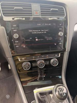 Balts Volkswagen Golf 2014 Viļņa, ar dzinēja tilpumu 1.60 L un nobraukumu 203 tūkst. km par 6000 €, foto 23 vietnē AUTOMOTO.COM.LV