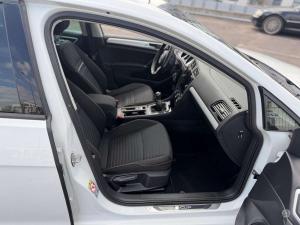 Balts Volkswagen Golf 2014 Viļņa, ar dzinēja tilpumu 1.60 L un nobraukumu 203 tūkst. km par 6000 €, foto 27 vietnē AUTOMOTO.COM.LV