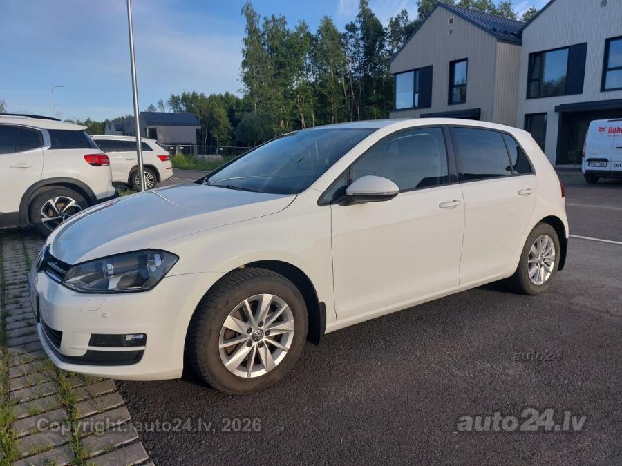 White Volkswagen Golf 2014 in Tallinn, with an engine capacity of 1.40 L and mileage of 151 thousand km for 9200 €, photo 14 on AUTOMOTO.COM.LV