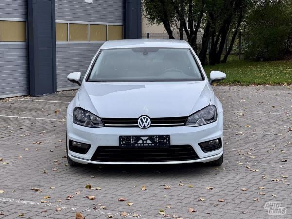 White Volkswagen Golf 2014 in Kretinga, with an engine capacity of 1.60 L and mileage of 232 thousand km for 7000 €, photo 3 on AUTOMOTO.COM.LV