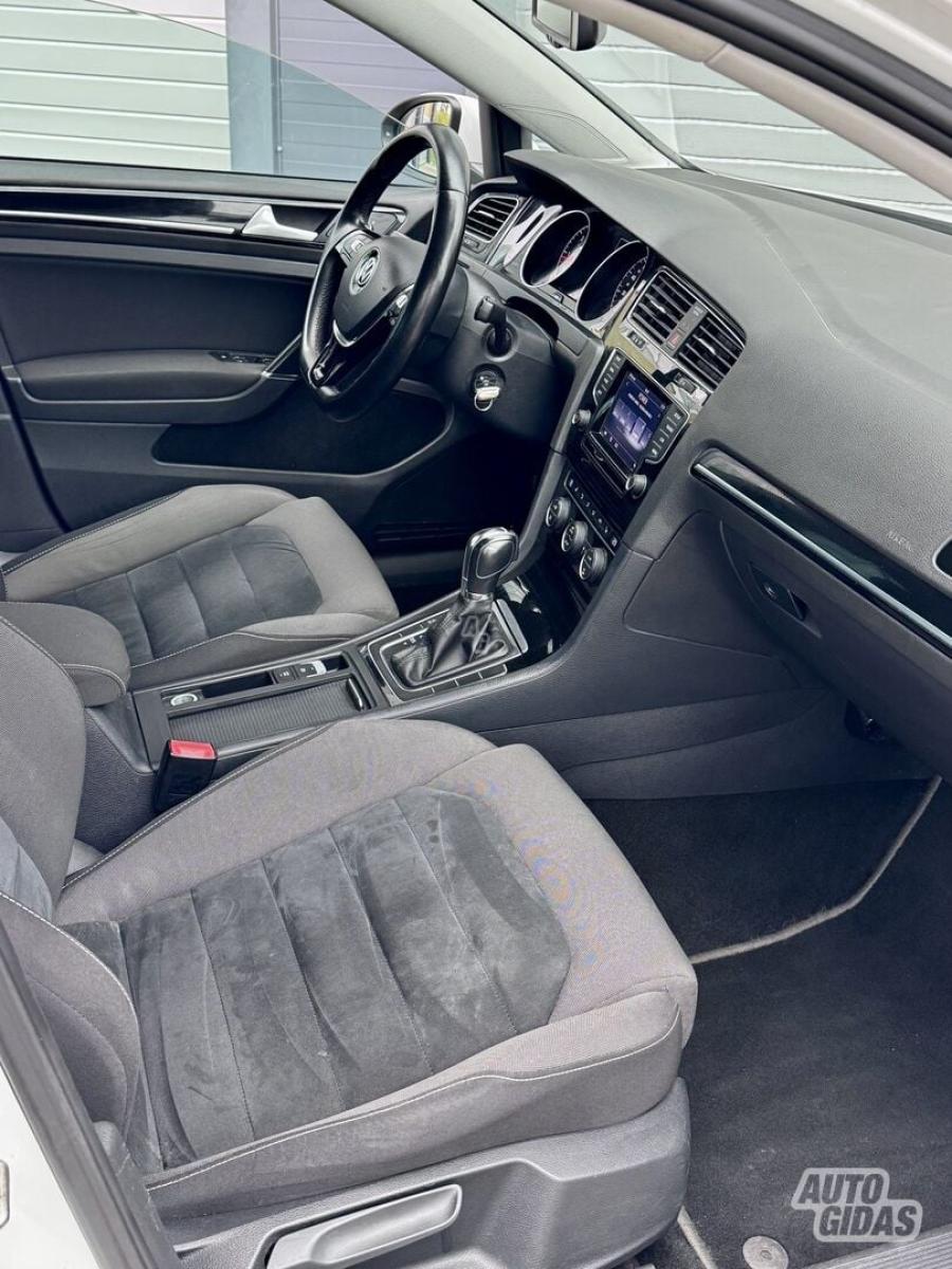 White Volkswagen Golf 2014 in Kretinga, with an engine capacity of 1.60 L and mileage of 232 thousand km for 7000 €, photo 10 on AUTOMOTO.COM.LV