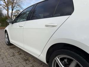 White Volkswagen Golf 2014 in Vilnius, with an engine capacity of 0.00 L and mileage of 288 thousand km for 6500 €, photo 12 on AUTOMOTO.COM.LV