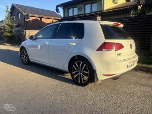 Balts Volkswagen Golf 2015 Kauņa, ar dzinēja tilpumu 1.80 L un nobraukumu 144 tūkst. km par 9000 €, foto 7 vietnē AUTOMOTO.COM.LV