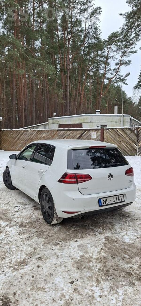 Balts Volkswagen Golf 2015 Jūrmala, ar dzinēja tilpumu 1.60 L un nobraukumu 196 tūkst. km par 4999 €, foto 2 vietnē AUTOMOTO.COM.LV