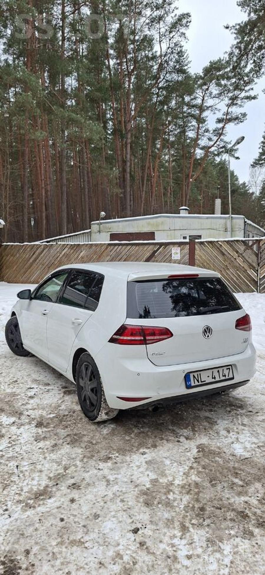 Balts Volkswagen Golf 2015 Jūrmala, ar dzinēja tilpumu 1.60 L un nobraukumu 196 tūkst. km par 4999 €, foto 2 vietnē AUTOMOTO.COM.LV