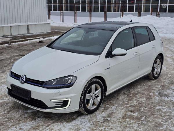 Balts Volkswagen Golf 2015 Rokiškis, ar dzinēja tilpumu 1.40 L un nobraukumu 197 tūkst. km par 7450 €, foto 4 vietnē AUTOMOTO.COM.LV