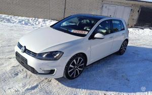 White Volkswagen Golf 2015 in Alytus, with an engine capacity of 1.40 L and mileage of 246 thousand km for 8999 €, photo  on AUTOMOTO.COM.LV