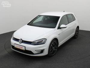 Balts Volkswagen Golf 2015 Viļņa, ar dzinēja tilpumu 1.40 L un nobraukumu 237 tūkst. km par 10199 €, foto  vietnē AUTOMOTO.COM.LV
