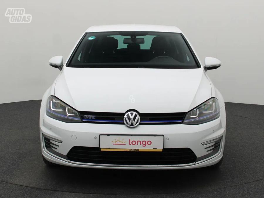 Balts Volkswagen Golf 2015 Viļņa, ar dzinēja tilpumu 1.40 L un nobraukumu 237 tūkst. km par 10199 €, foto 4 vietnē AUTOMOTO.COM.LV
