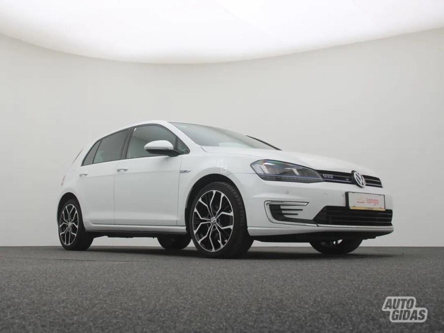 Balts Volkswagen Golf 2015 Viļņa, ar dzinēja tilpumu 1.40 L un nobraukumu 237 tūkst. km par 10199 €, foto 12 vietnē AUTOMOTO.COM.LV