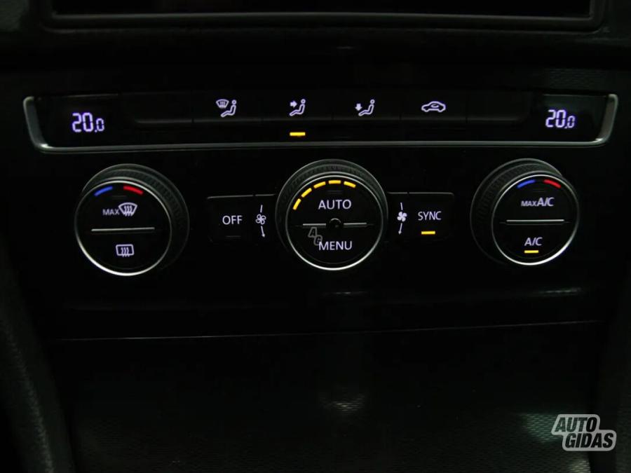 Balts Volkswagen Golf 2015 Viļņa, ar dzinēja tilpumu 1.40 L un nobraukumu 237 tūkst. km par 10199 €, foto 21 vietnē AUTOMOTO.COM.LV