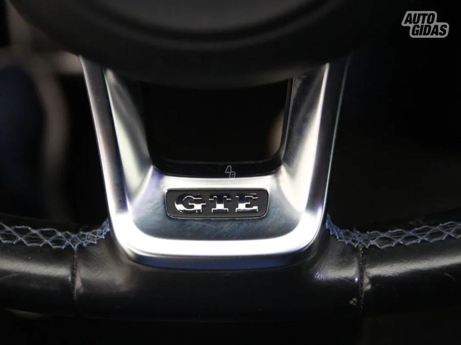 Balts Volkswagen Golf 2015 Viļņa, ar dzinēja tilpumu 1.40 L un nobraukumu 237 tūkst. km par 10199 €, foto 33 vietnē AUTOMOTO.COM.LV