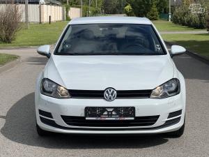 White Volkswagen Golf 2015 in Kedainiai, with an engine capacity of 1.60 L and mileage of 284 thousand km for 6750 €, photo 8 on AUTOMOTO.COM.LV