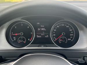White Volkswagen Golf 2015 in Kedainiai, with an engine capacity of 1.60 L and mileage of 284 thousand km for 6750 €, photo 17 on AUTOMOTO.COM.LV