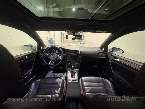 White Volkswagen Golf 2015 in Tallinn, with an engine capacity of 2.00 L and mileage of 184 thousand km for 16000 €, photo 5 on AUTOMOTO.COM.LV