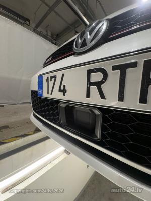 Balts Volkswagen Golf 2015 Tallina, ar dzinēja tilpumu 2.00 L un nobraukumu 184 tūkst. km par 16000 €, foto 10 vietnē AUTOMOTO.COM.LV