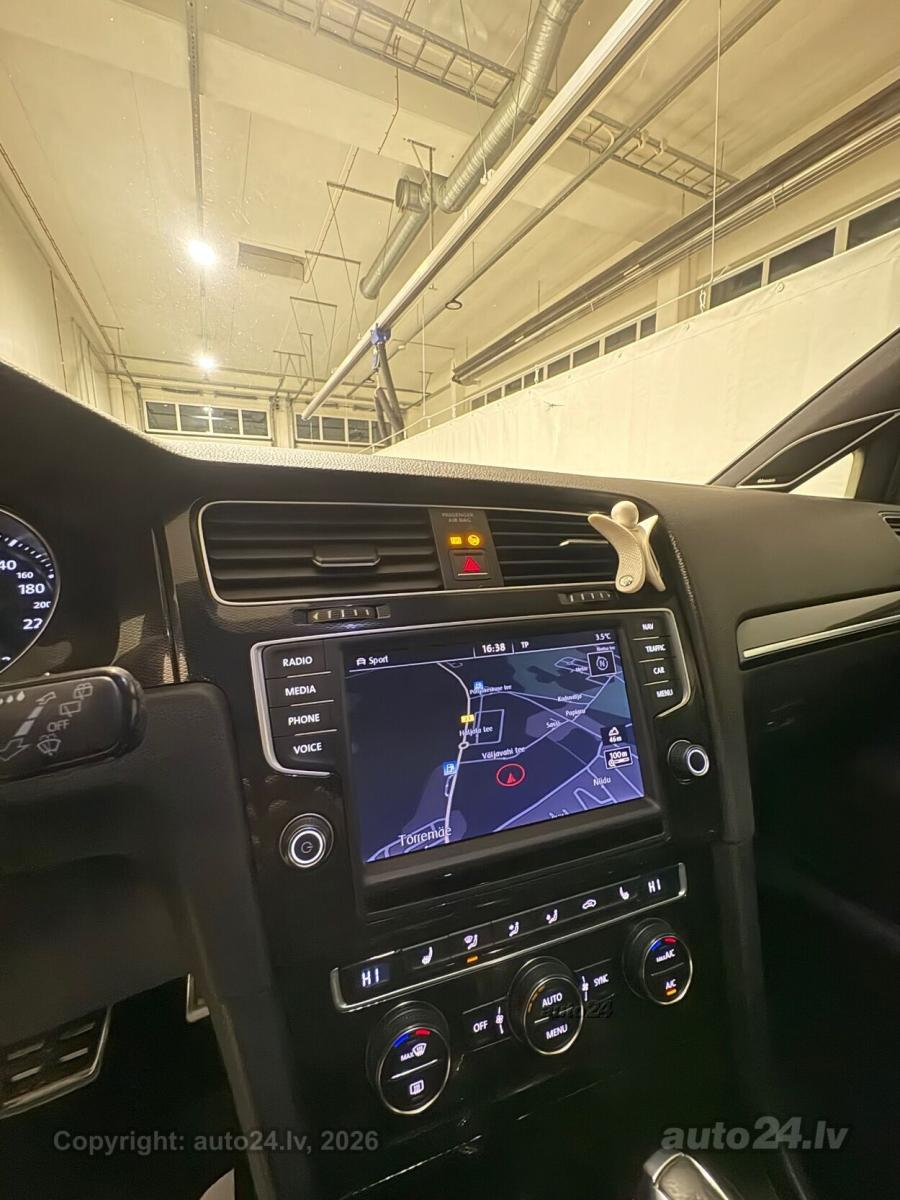 Balts Volkswagen Golf 2015 Tallina, ar dzinēja tilpumu 2.00 L un nobraukumu 184 tūkst. km par 16000 €, foto 11 vietnē AUTOMOTO.COM.LV