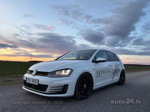 Balts Volkswagen Golf 2015 Tallina, ar dzinēja tilpumu 2.00 L un nobraukumu 184 tūkst. km par 16000 €, foto 18 vietnē AUTOMOTO.COM.LV