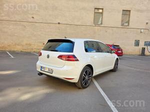 Balts Volkswagen Golf 2015 Rīga, ar dzinēja tilpumu 1.40 L un nobraukumu 201 tūkst. km par 9500 €, foto 3 vietnē AUTOMOTO.COM.LV