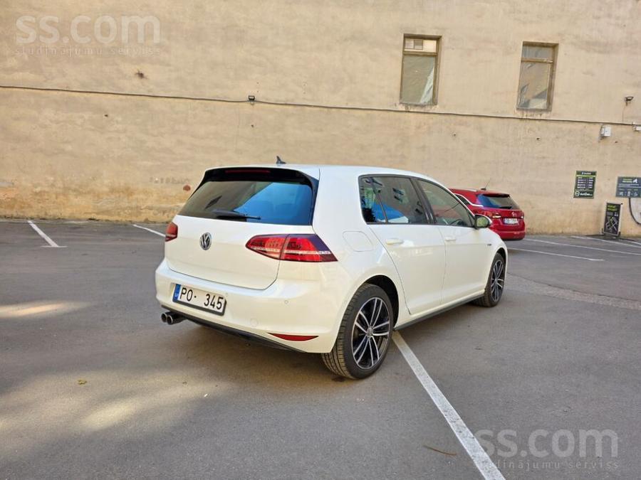 Balts Volkswagen Golf 2015 Rīga, ar dzinēja tilpumu 1.40 L un nobraukumu 201 tūkst. km par 9500 €, foto 3 vietnē AUTOMOTO.COM.LV