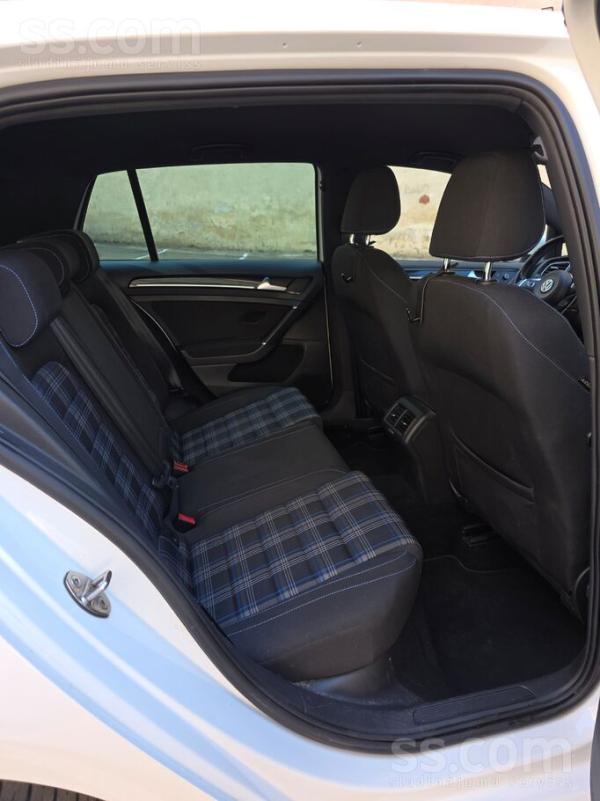 White Volkswagen Golf 2015 in Riga, with an engine capacity of 1.40 L and mileage of 201 thousand km for 9500 €, photo 9 on AUTOMOTO.COM.LV