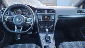 Balts Volkswagen Golf 2015 Daugavpils, ar dzinēja tilpumu 1.40 L un nobraukumu 196 tūkst. km par 9550 €, foto 14 vietnē AUTOMOTO.COM.LV