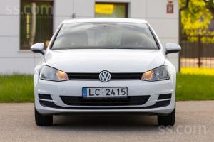 Balts Volkswagen Golf 2015 Jelgava, ar dzinēja tilpumu 1.60 L un nobraukumu 264 tūkst. km par 5250 €, foto  vietnē AUTOMOTO.COM.LV