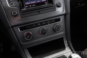 Balts Volkswagen Golf 2015 Jelgava, ar dzinēja tilpumu 1.60 L un nobraukumu 264 tūkst. km par 5250 €, foto 21 vietnē AUTOMOTO.COM.LV