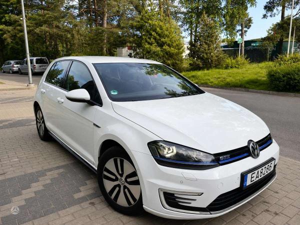Balts Volkswagen Golf 2015 Viļņa, ar dzinēja tilpumu 1.40 L un nobraukumu 241 tūkst. km par 8350 €, foto 5 vietnē AUTOMOTO.COM.LV