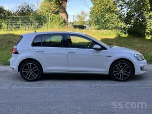 Balts Volkswagen Golf 2015 Rīga, ar dzinēja tilpumu 1.40 L un nobraukumu 202 tūkst. km par 8900 €, foto 10 vietnē AUTOMOTO.COM.LV