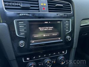Balts Volkswagen Golf 2015 Rīga, ar dzinēja tilpumu 1.40 L un nobraukumu 202 tūkst. km par 8900 €, foto 24 vietnē AUTOMOTO.COM.LV