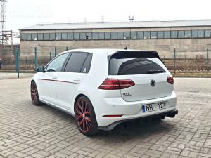 White Volkswagen Golf 2015 in Liepaja, with an engine capacity of 2.00 L and mileage of 192 thousand km for 18000 €, photo 4 on AUTOMOTO.COM.LV