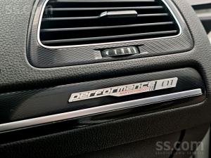White Volkswagen Golf 2015 in Liepaja, with an engine capacity of 2.00 L and mileage of 192 thousand km for 18000 €, photo 13 on AUTOMOTO.COM.LV