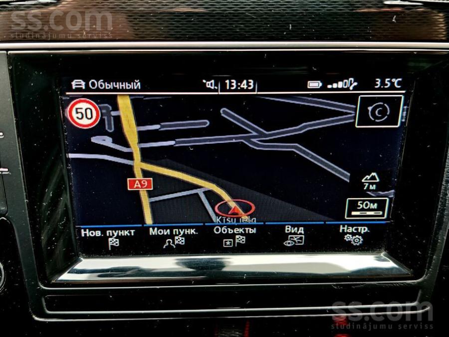 White Volkswagen Golf 2015 in Liepaja, with an engine capacity of 2.00 L and mileage of 192 thousand km for 18000 €, photo 18 on AUTOMOTO.COM.LV