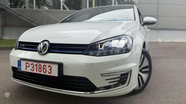White Volkswagen Golf 2015 in Alytus, with an engine capacity of 1.40 L and mileage of 248 thousand km for 7850 €, photo 4 on AUTOMOTO.COM.LV