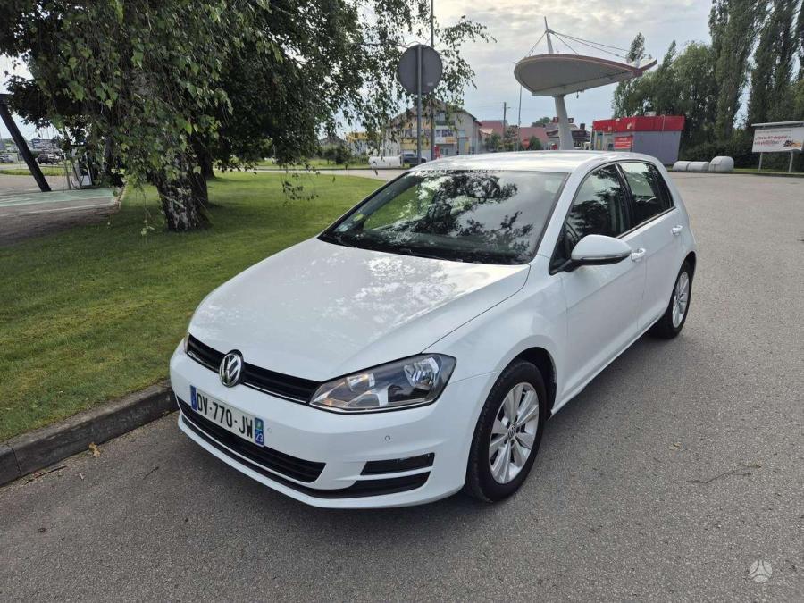 Balts Volkswagen Golf 2015 Tauragė, ar dzinēja tilpumu 1.60 L un nobraukumu 264 tūkst. km par 5700 €, foto 1 vietnē AUTOMOTO.COM.LV