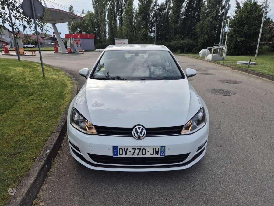 Balts Volkswagen Golf 2015 Tauragė, ar dzinēja tilpumu 1.60 L un nobraukumu 264 tūkst. km par 5700 €, foto 3 vietnē AUTOMOTO.COM.LV