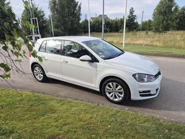 Balts Volkswagen Golf 2015 Tauragė, ar dzinēja tilpumu 1.60 L un nobraukumu 264 tūkst. km par 5700 €, foto 4 vietnē AUTOMOTO.COM.LV