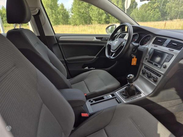Balts Volkswagen Golf 2015 Tauragė, ar dzinēja tilpumu 1.60 L un nobraukumu 264 tūkst. km par 5700 €, foto 10 vietnē AUTOMOTO.COM.LV