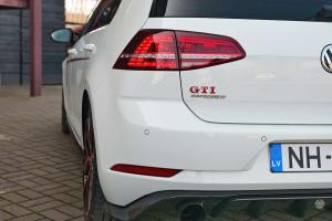 Белый Фольксваген Гольф 2015 в Лиепая, объемом двигателя 1.98 л и пробегом 192 тыс. км за 18000 €, фото 9 на AUTOMOTO.COM.LV