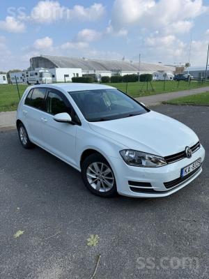 White Volkswagen Golf 2015 in Riga, with an engine capacity of 1.40 L and mileage of 238 thousand km for 5300 €, photo 9 on AUTOMOTO.COM.LV