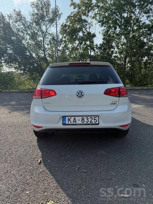 White Volkswagen Golf 2015 in Riga, with an engine capacity of 1.40 L and mileage of 238 thousand km for 5300 €, photo 10 on AUTOMOTO.COM.LV