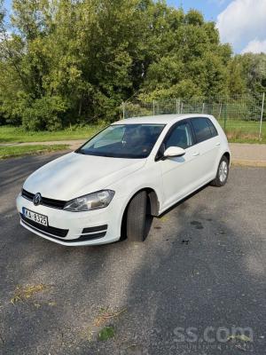 White Volkswagen Golf 2015 in Riga, with an engine capacity of 1.40 L and mileage of 238 thousand km for 5300 €, photo 11 on AUTOMOTO.COM.LV