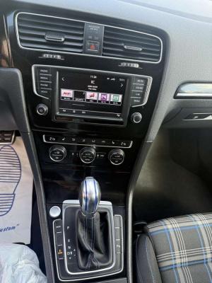 White Volkswagen Golf 2015 in Kelme, with an engine capacity of 1.40 L and mileage of 165 thousand km for 9200 €, photo 33 on AUTOMOTO.COM.LV