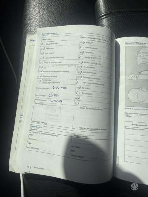 White Volkswagen Golf 2015 in Kelme, with an engine capacity of 1.40 L and mileage of 165 thousand km for 9200 €, photo 38 on AUTOMOTO.COM.LV