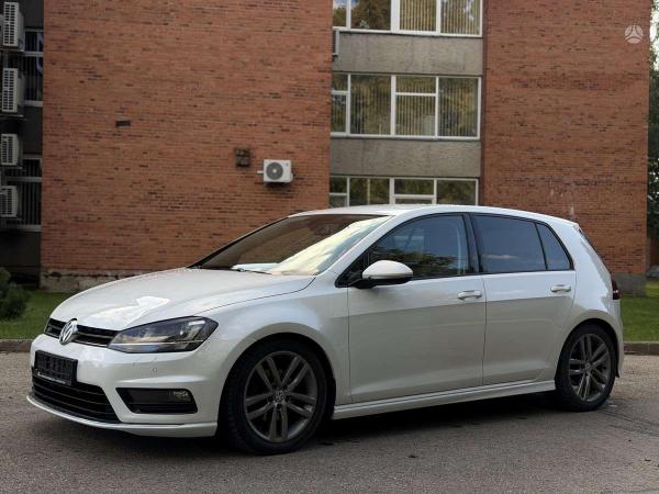 Фольксваген Гольф 2015 в Рокишкис на AUTOMOTO.COM.LV Белый Фольксваген Гольф 2015 в Рокишкис, объемом двигателя 1.97 л и пробегом 360 тыс. км за 7650 €, фото 5 на AUTOMOTO.COM.LV